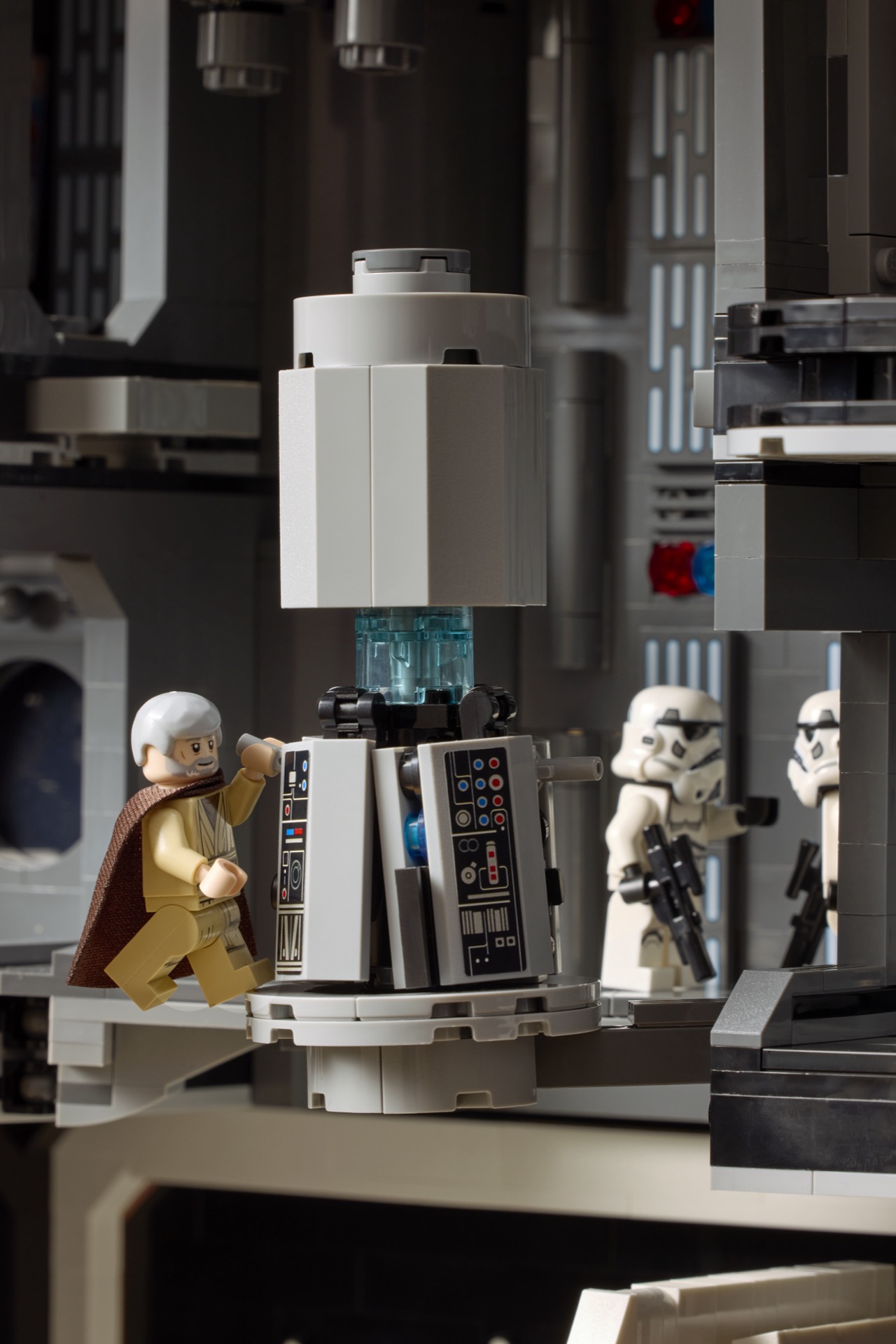 Ogromna Gwiazda Śmierci z LEGO już jest! Ma 38 minifigurek i ponad 9 ...